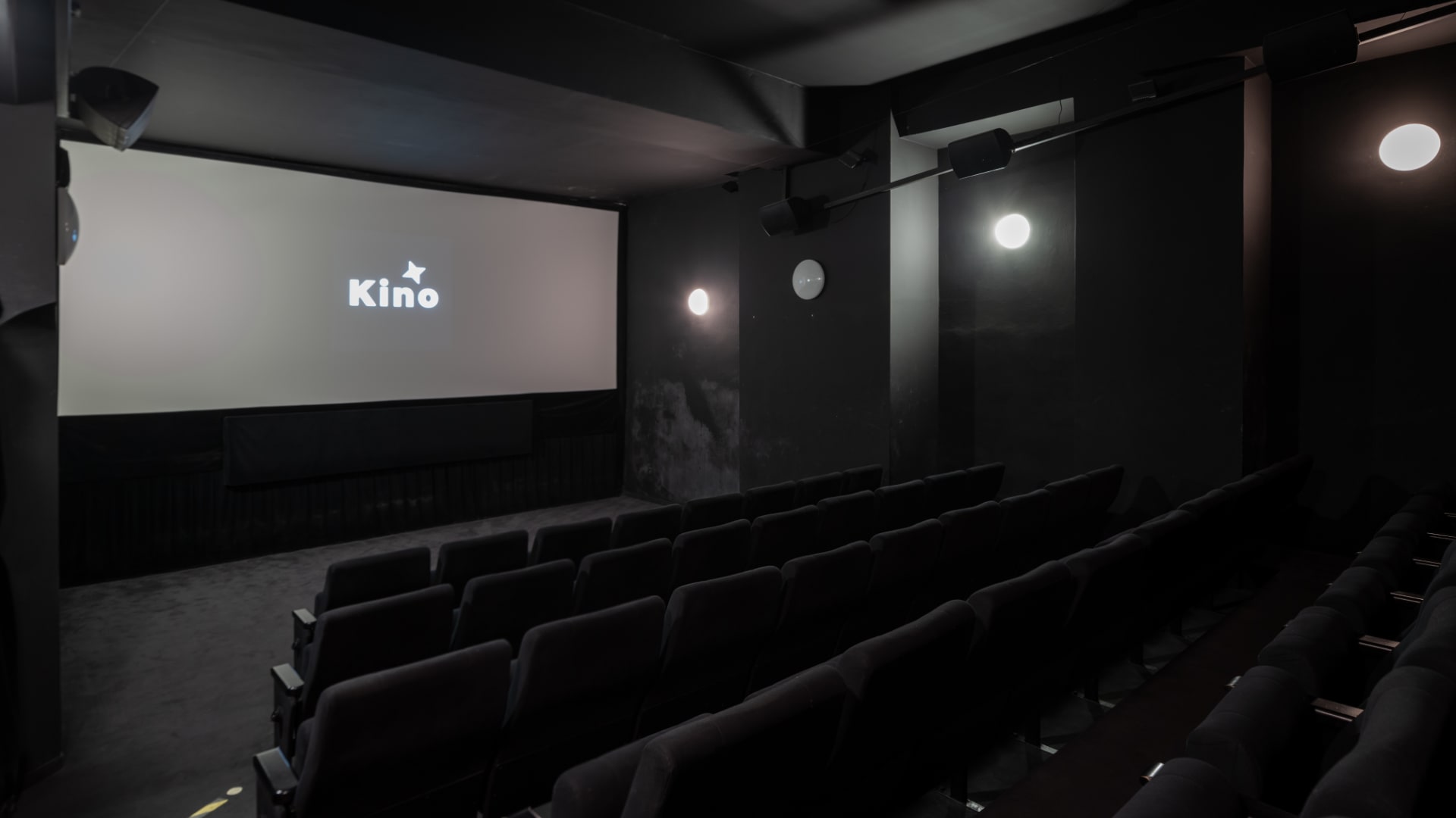 Kino Světozor – Program of the three-screen art cinema in the very ...